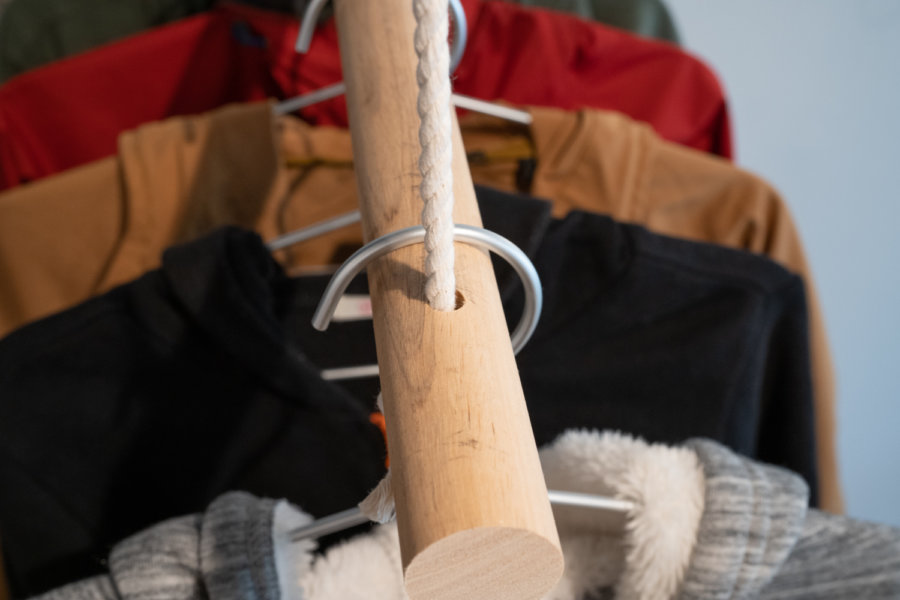 誰でも作れる吊り下げ式ハンガーラックをDIY | 99% DIY -DIYブログ-